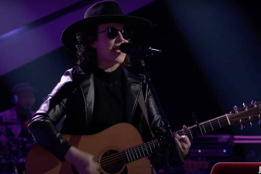 WATCH: Jordan Rainer Opens 'The Voice' Season 24 With Fiery Cover of ...