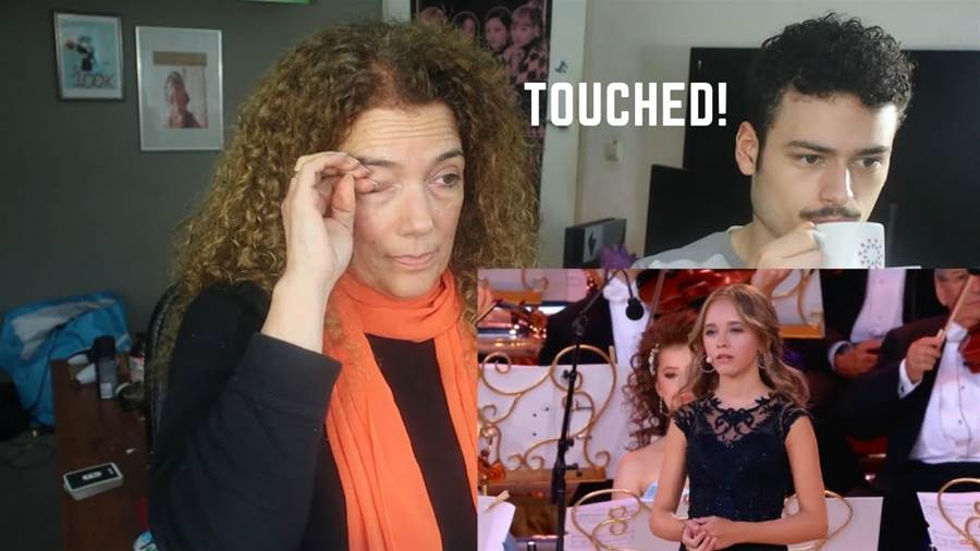 Fan’s Mother Watches 10 Year Old Emma Kok Performance, New York 2024 ...
